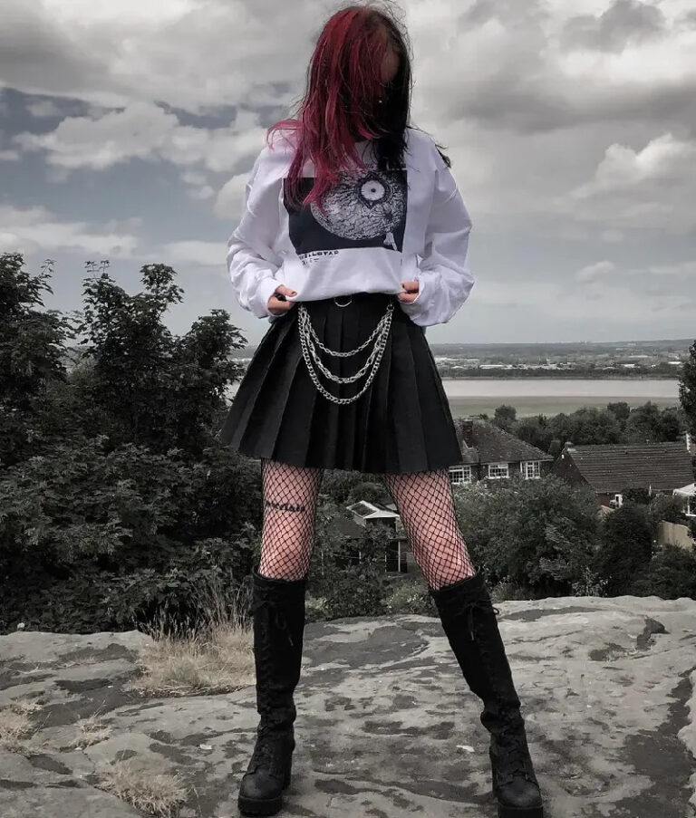 HellStar Discover Sweater - Hellstars